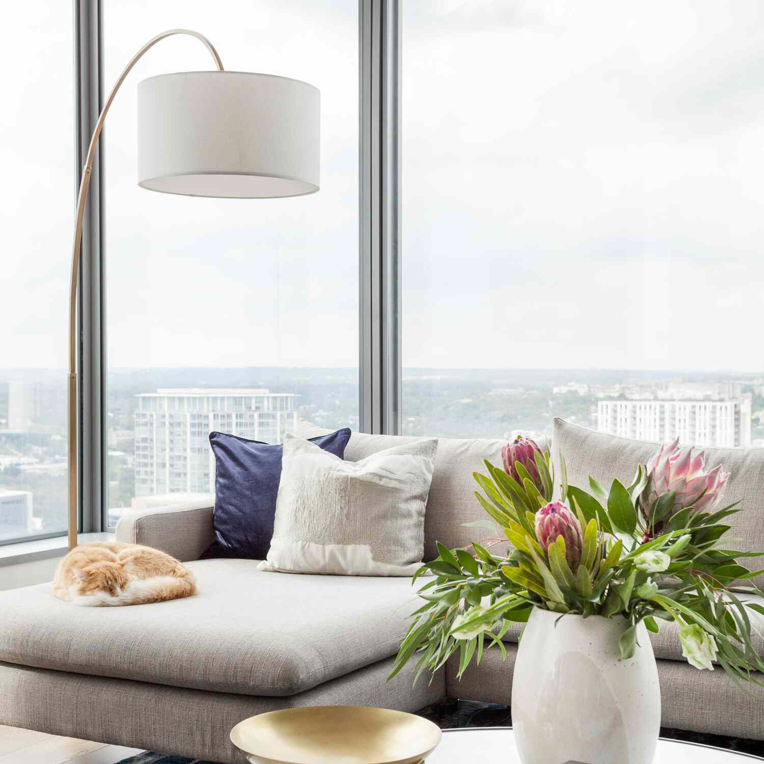 Exploring Trending Ceiling Light Styles for Modern Homes - Decoledlight